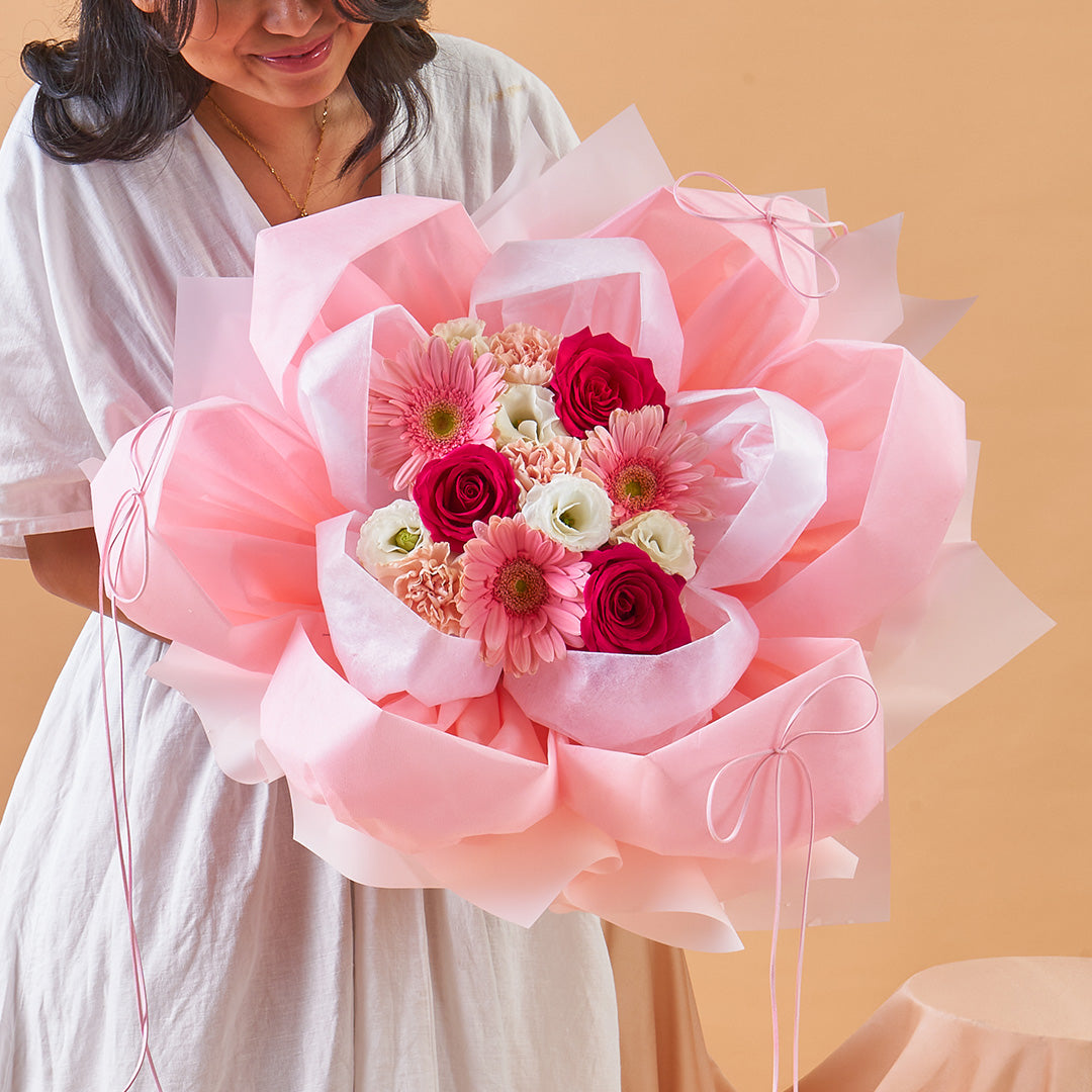 Imogen Pink Rose Valentine's Day Petal Bouquet (VD) | Free Delivery ...